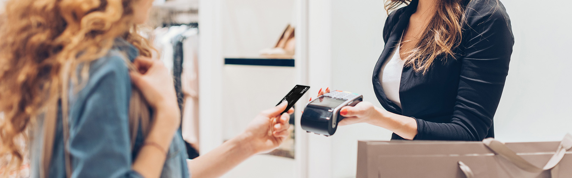 Tarjeta de Crédito Infinite - Bi Bank Panamá - Corporación Bi